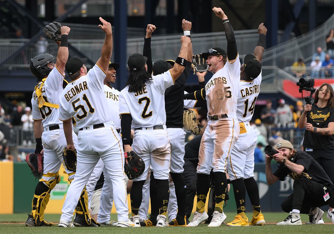 MLB Power Rankings: The Pittsburgh Pirates Are BACK and the Yankees Are ...